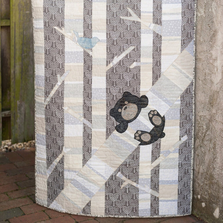 20 Charming Gender-Neutral Baby Quilt Patterns