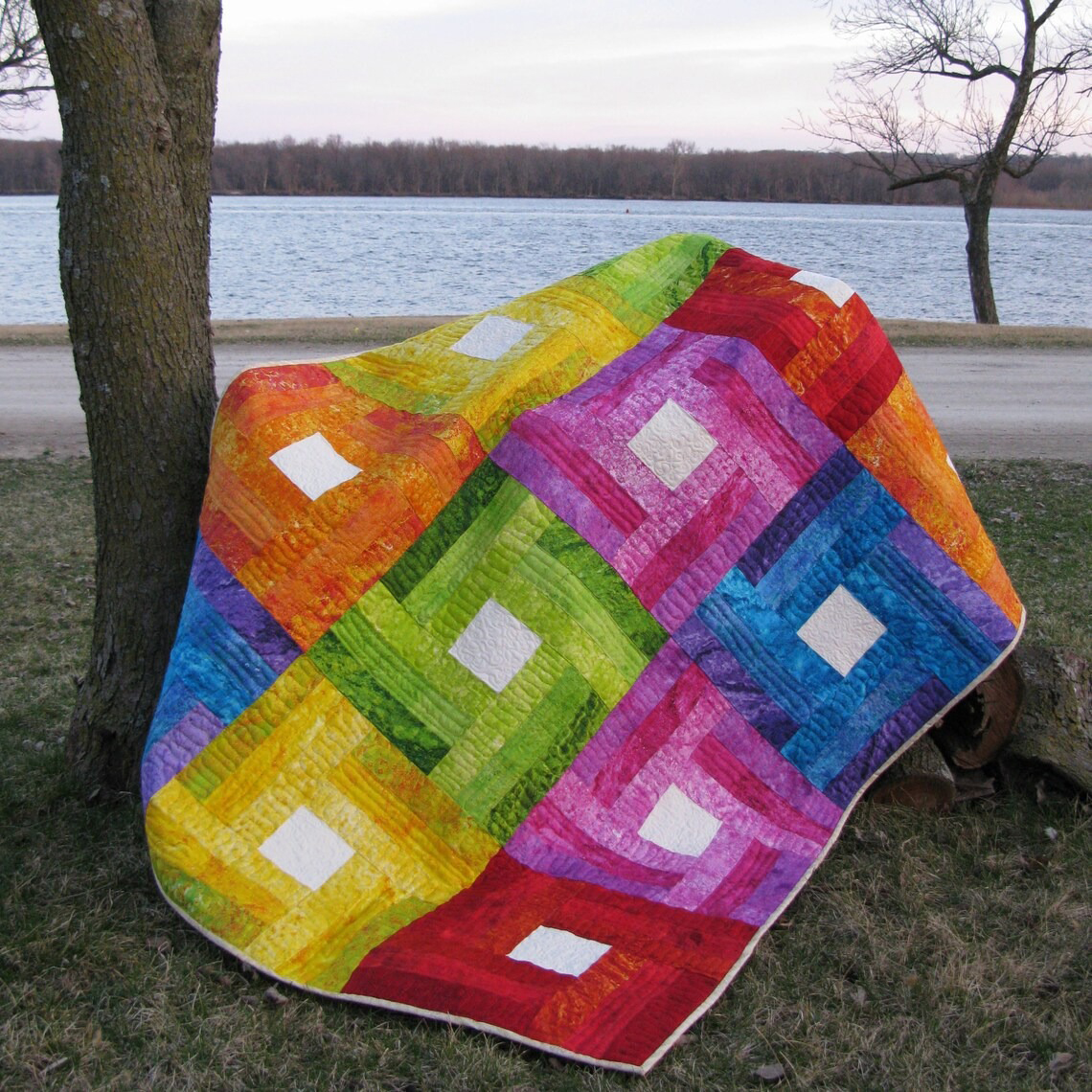 20 Beautiful Rainbow Quilt Patterns